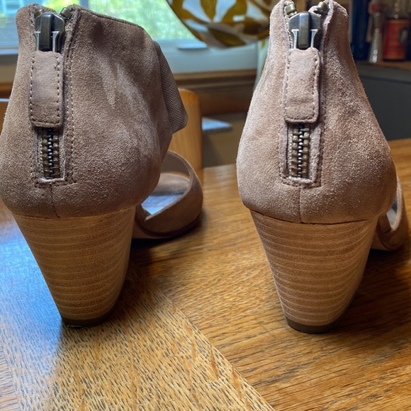 Shoes | Eileen Fishervero Cuoio Tan Block Heel | Poshmark